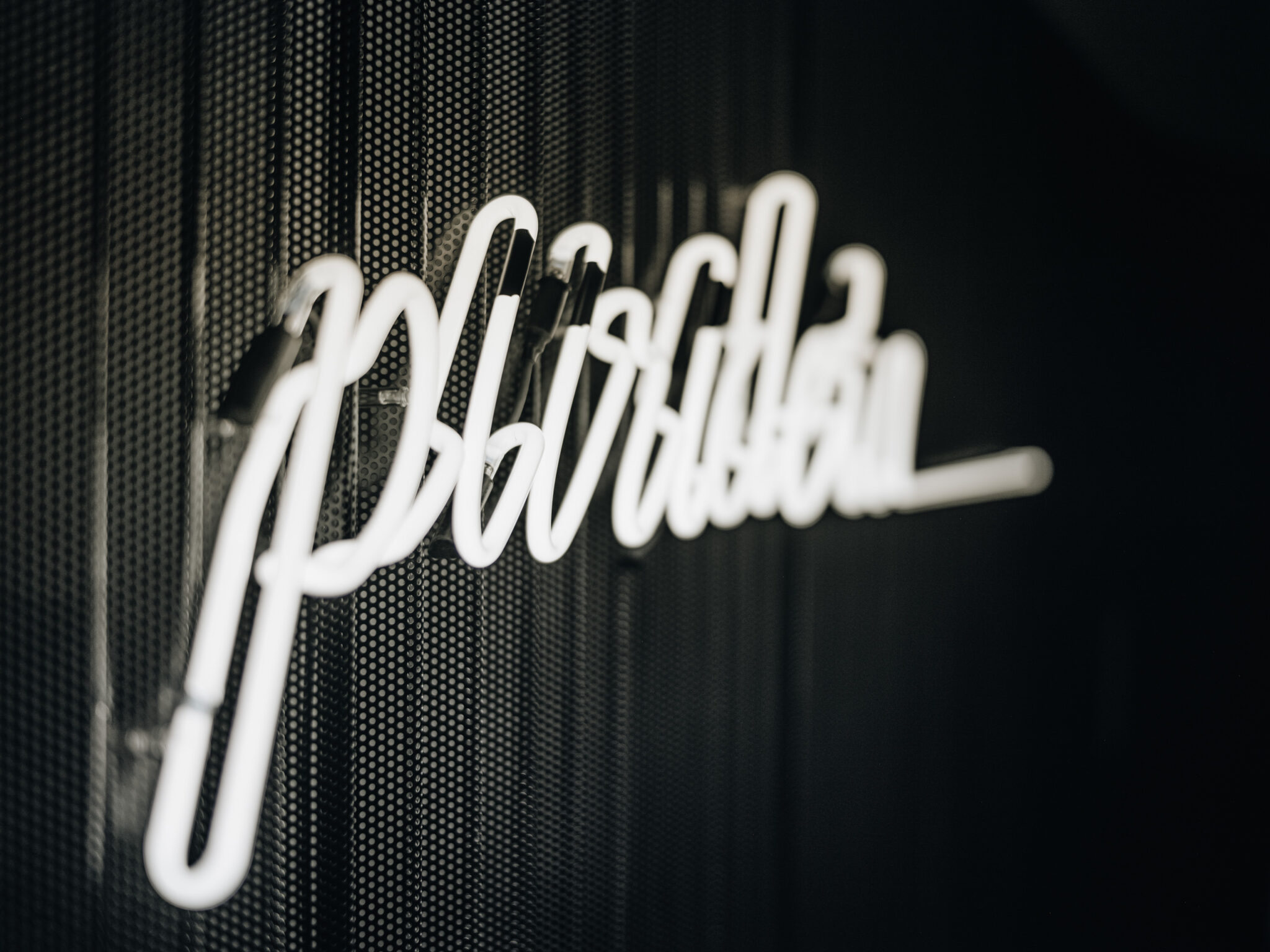 Piirideta aineväljadel - Eesti Tarbekunsti- ja Disainimuuseum